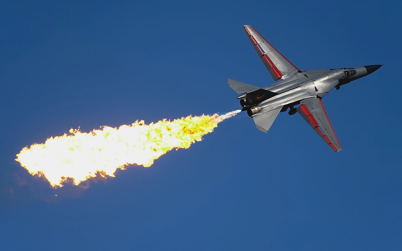 배경 화면 : 하늘, 차량, 항공기, 공군, F 111 Aardvark, 일반 역학 F 111 Aardvark, 공기 호스 ...