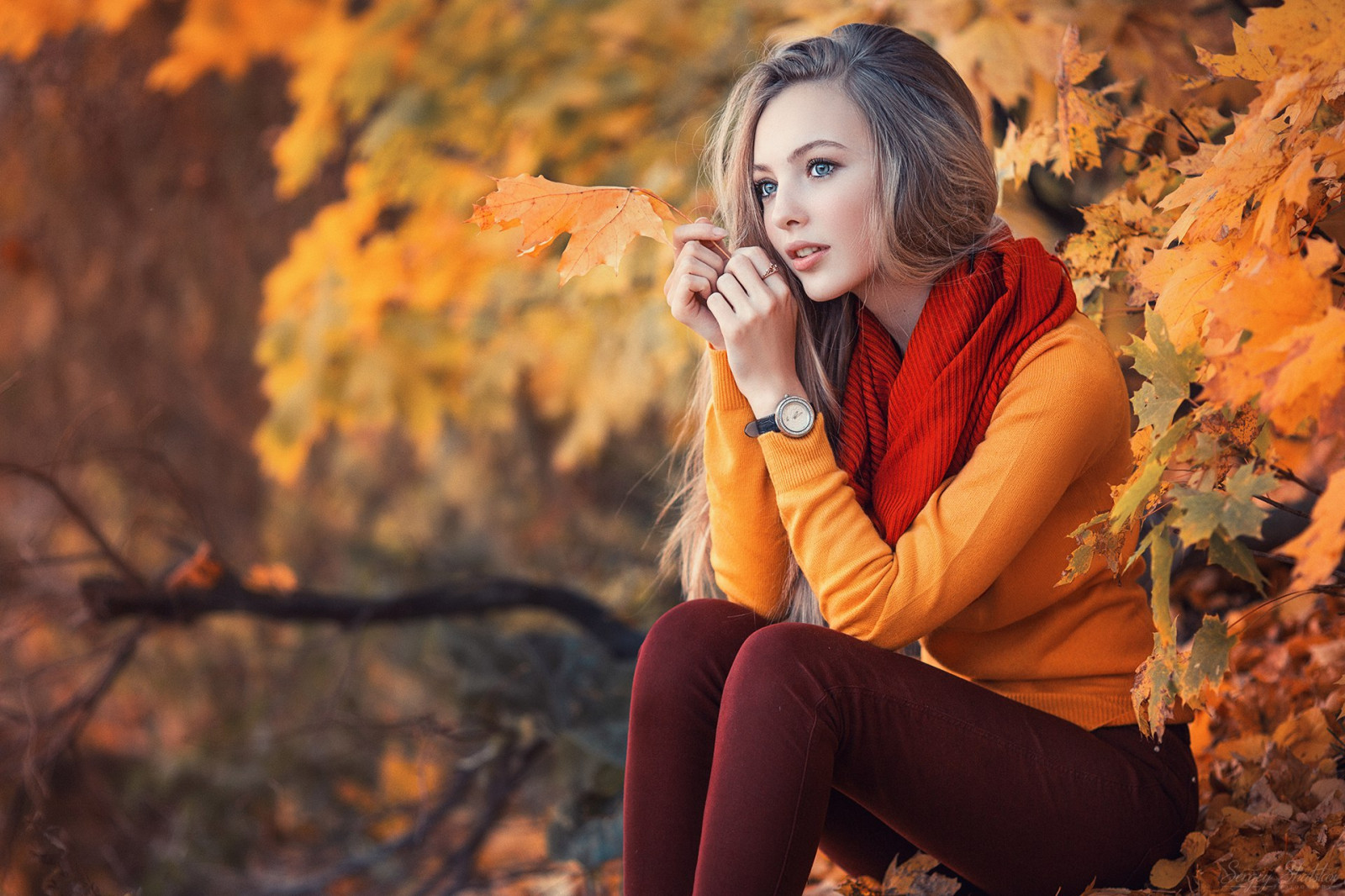 Fondos De Pantalla Mujer Modelo Rubia Pelo Largo Al Aire Libre