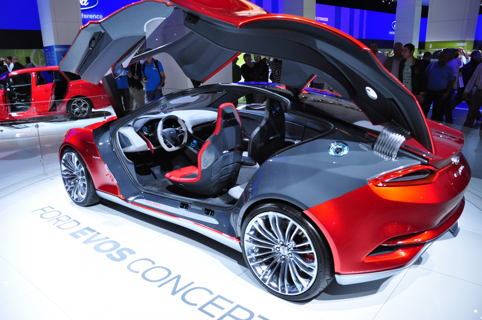 Wallpaper : sports car, Ford, exhibition, supercar, land vehicle ...