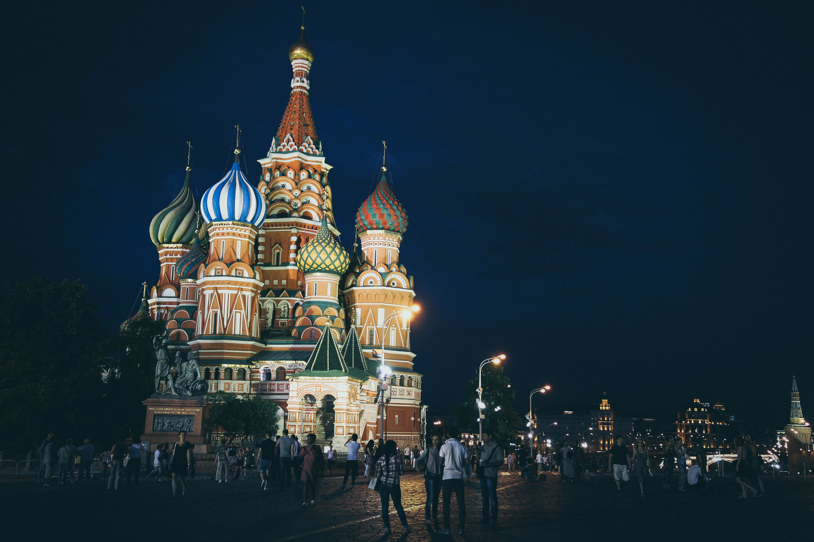 Wallpaper : city, cityscape, night, Moscow, building, reflection, sky ...