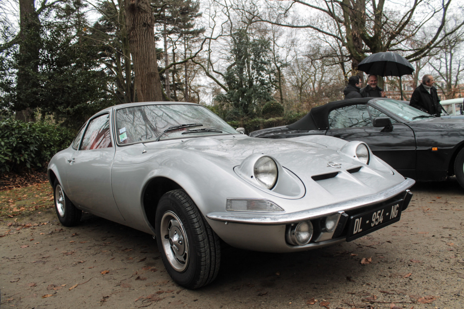 Wallpaper : old, park, square, France, sports car, 2015, Vintage car ...