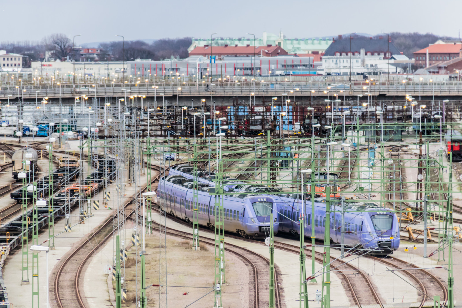 Wallpaper : cityscape, vehicle, train station, stadium, infrastructure ...