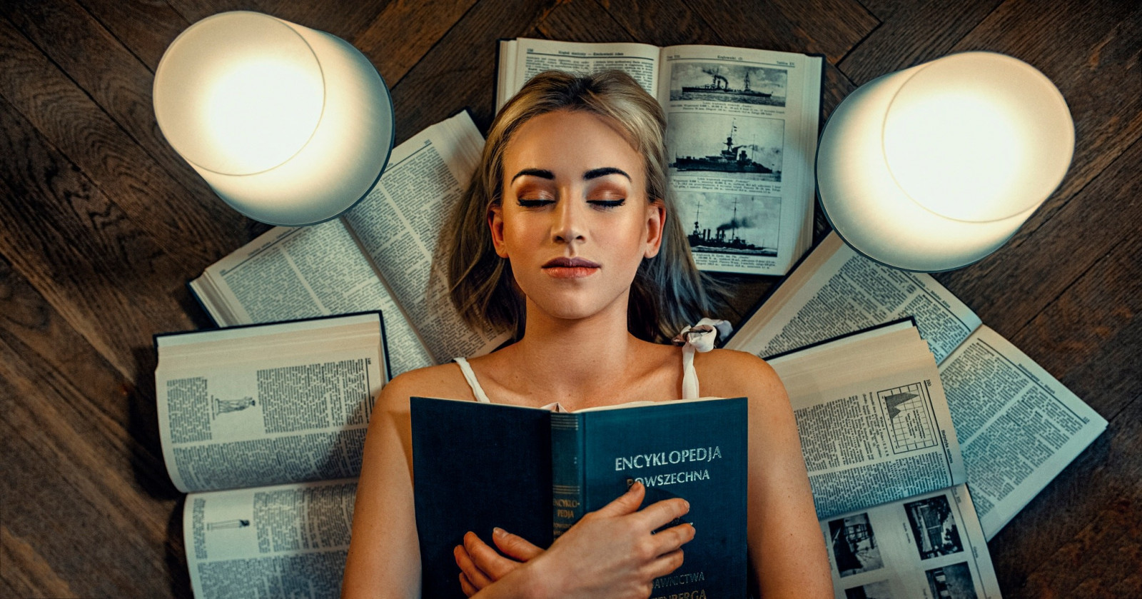 Wallpaper Women Portrait Blonde Closed Eyes Photography Books