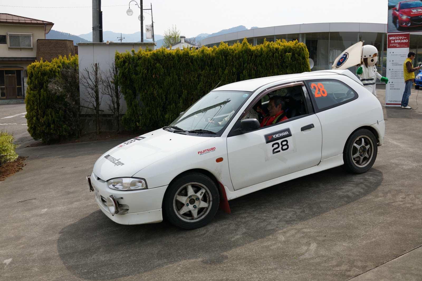 Wallpaper : Sony, sports car, Mitsubishi, RX1R, Sedan, Jp, zeiss, rx ...