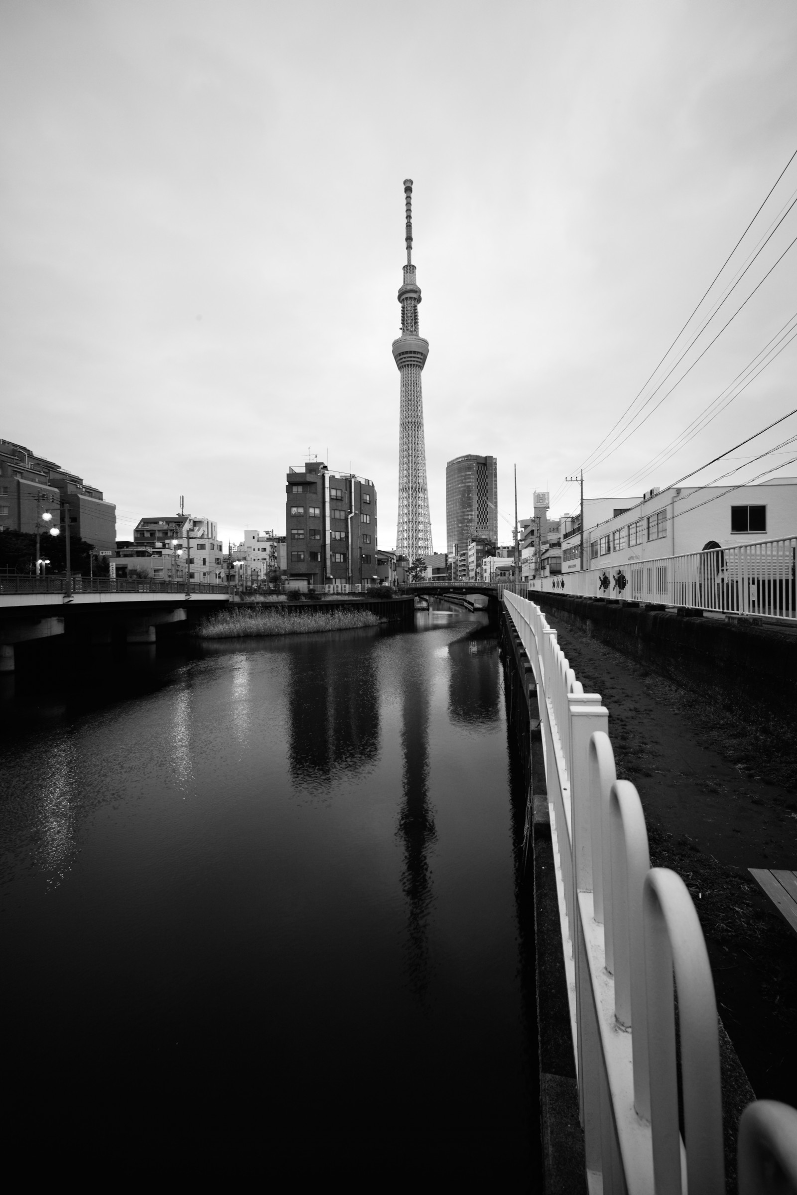 Wallpaper : city, cityscape, water, reflection, skyline, skyscraper ...