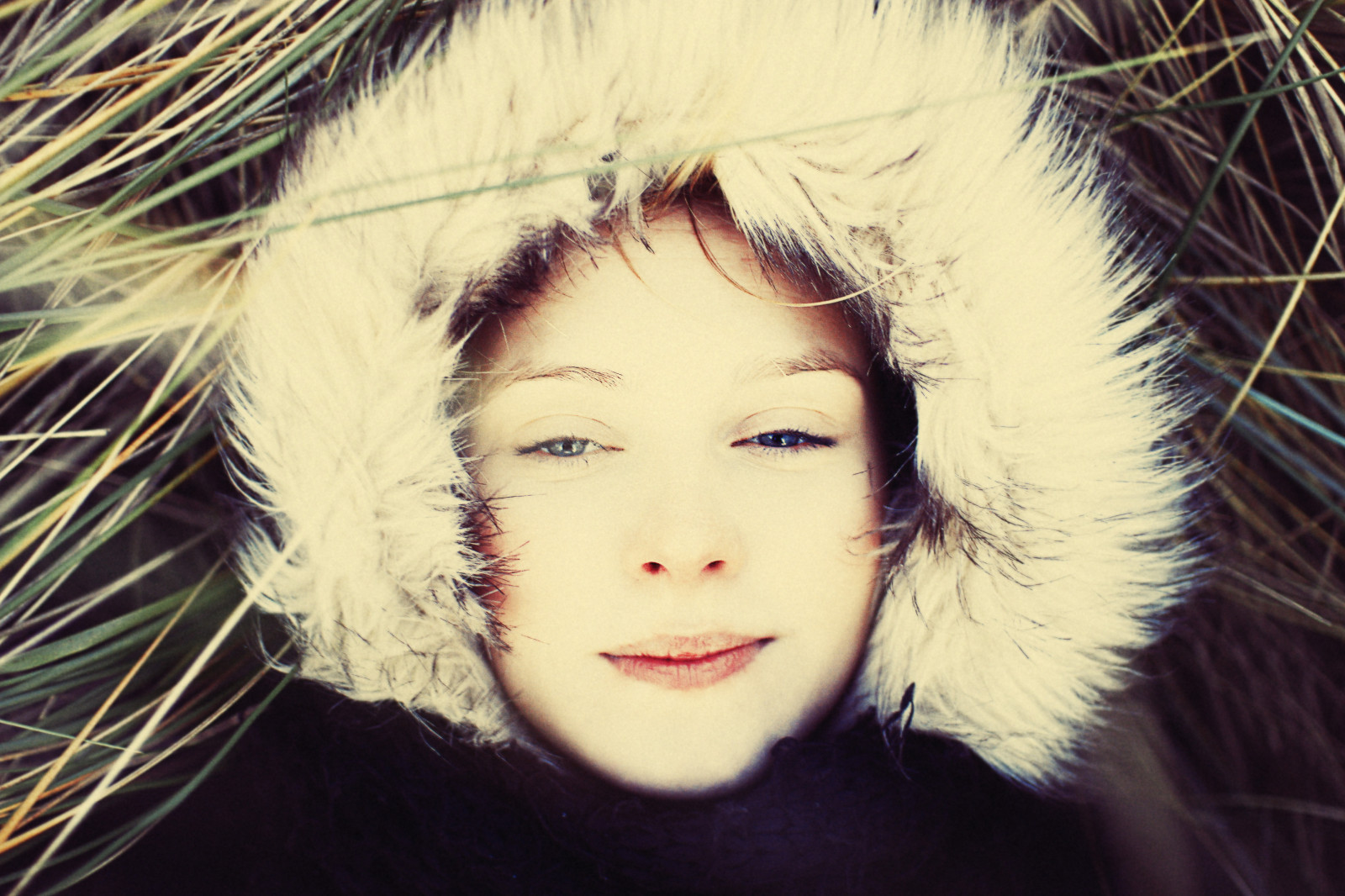 Wallpaper : face, beauty, fur clothing, human hair color, girl, head ...