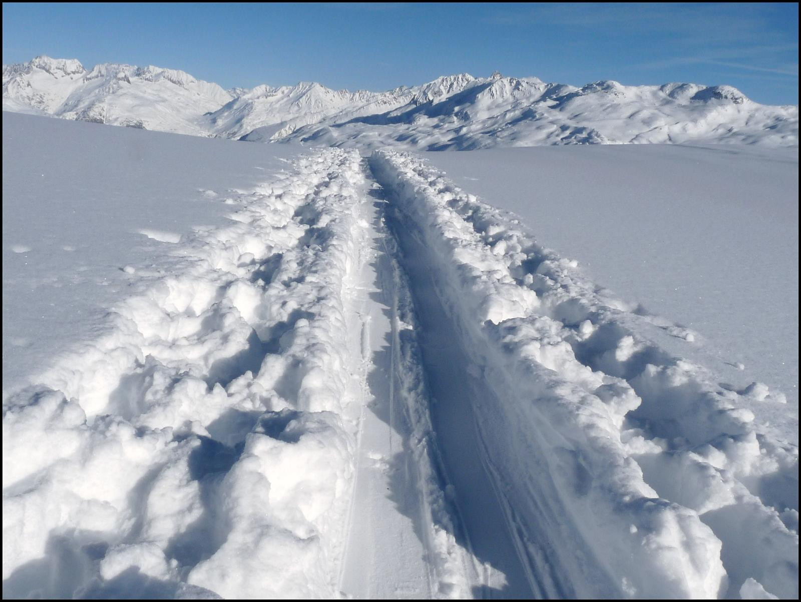 Wallpaper : sky, mountain range, mountainous landforms, cloud ...