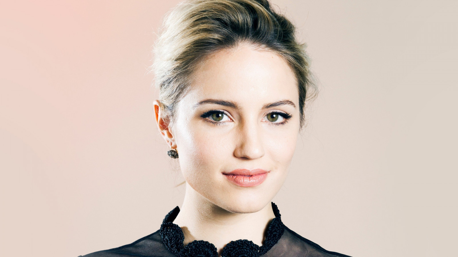 Dianna Agron : r/CelebPortraits