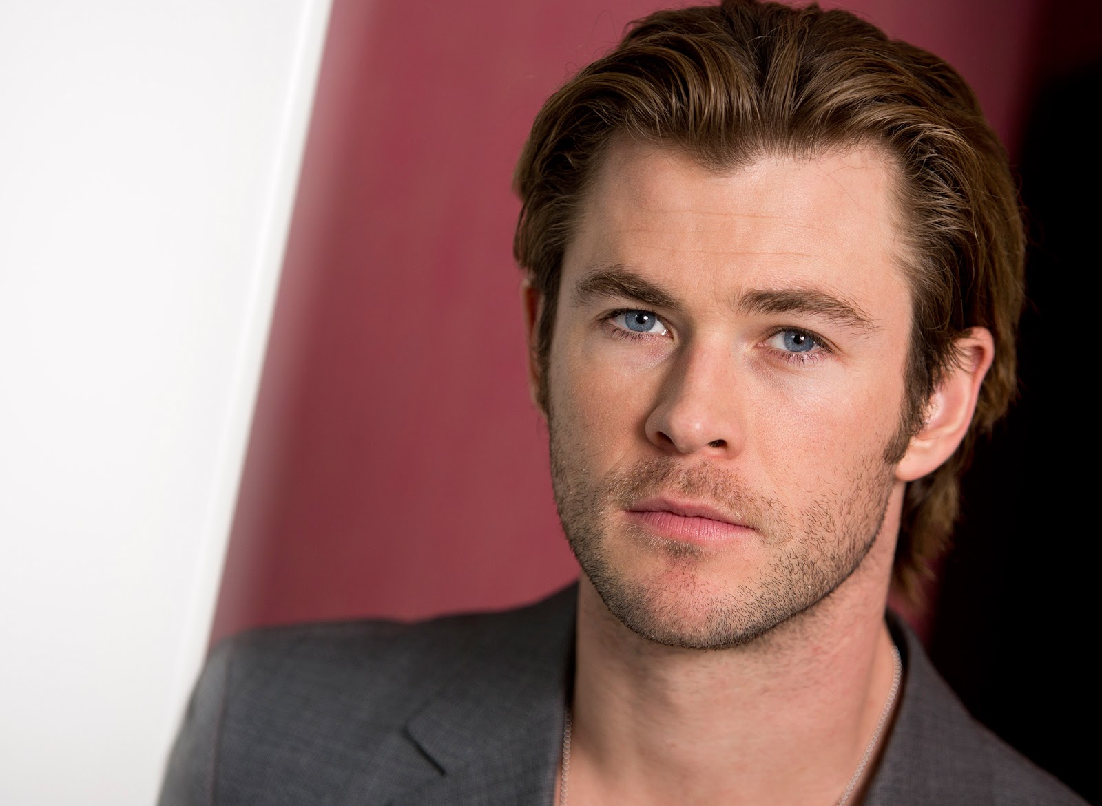 Wallpaper : Chris Hemsworth, actor, face, hair, 2015 1600x1171 ...