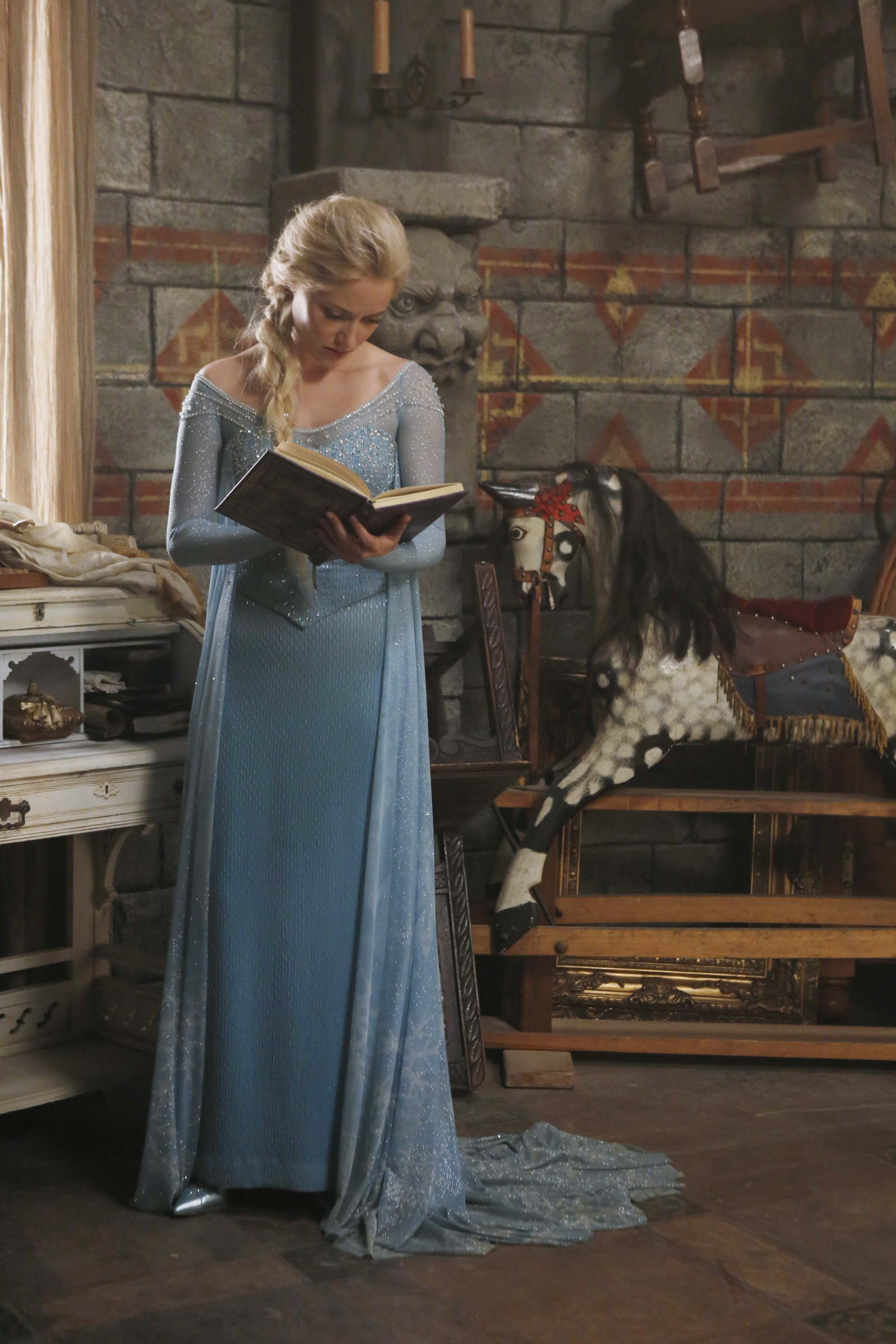 배경 화면 : 드레스, 의류, 프린세스 엘사, 옛날 옛적에, 조지아 하이 그, 미술, 겉옷, 직물, 고대 역사, 공식적인 마모 ...