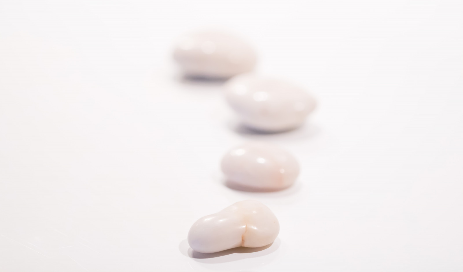 Bakgrundsbilder : vit, mat, sten, dessert, hand, highkey, finger ...