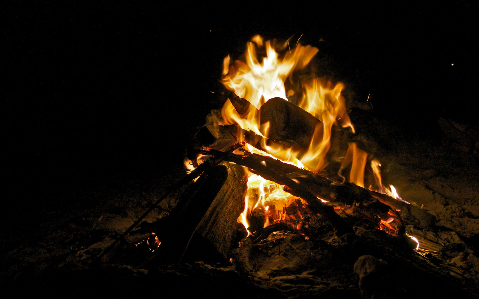 Sfondi : falò, fuoco, fiamma, legna da ardere 3444x2152 - wallup ...