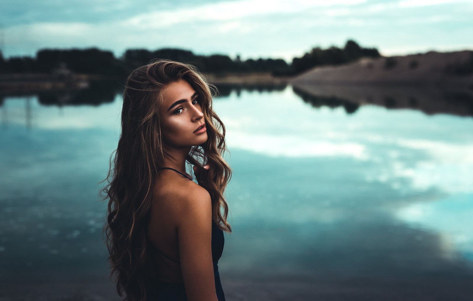 Wallpaper : water, nature, model, women outdoors 2047x1302 ...