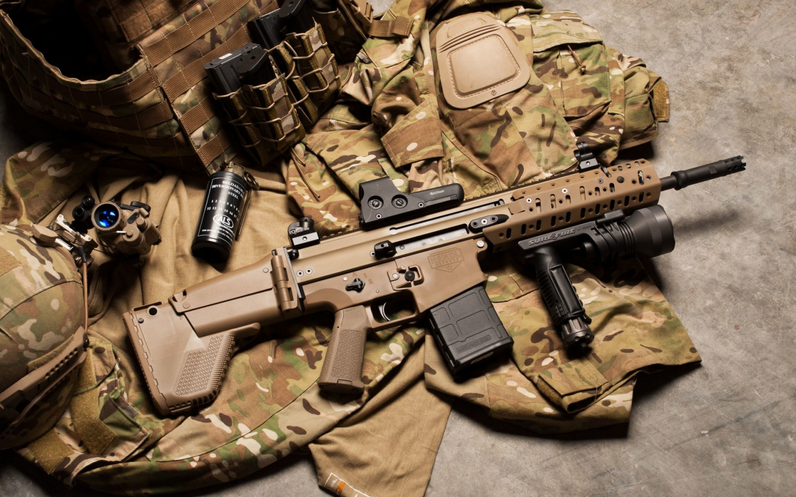 デスクトップ壁紙 : 武器, 兵士, アサルトライフル, マークスマン, 機関銃, FN SCAR, 垂直グリップ, フラッシュサプレッサー ...