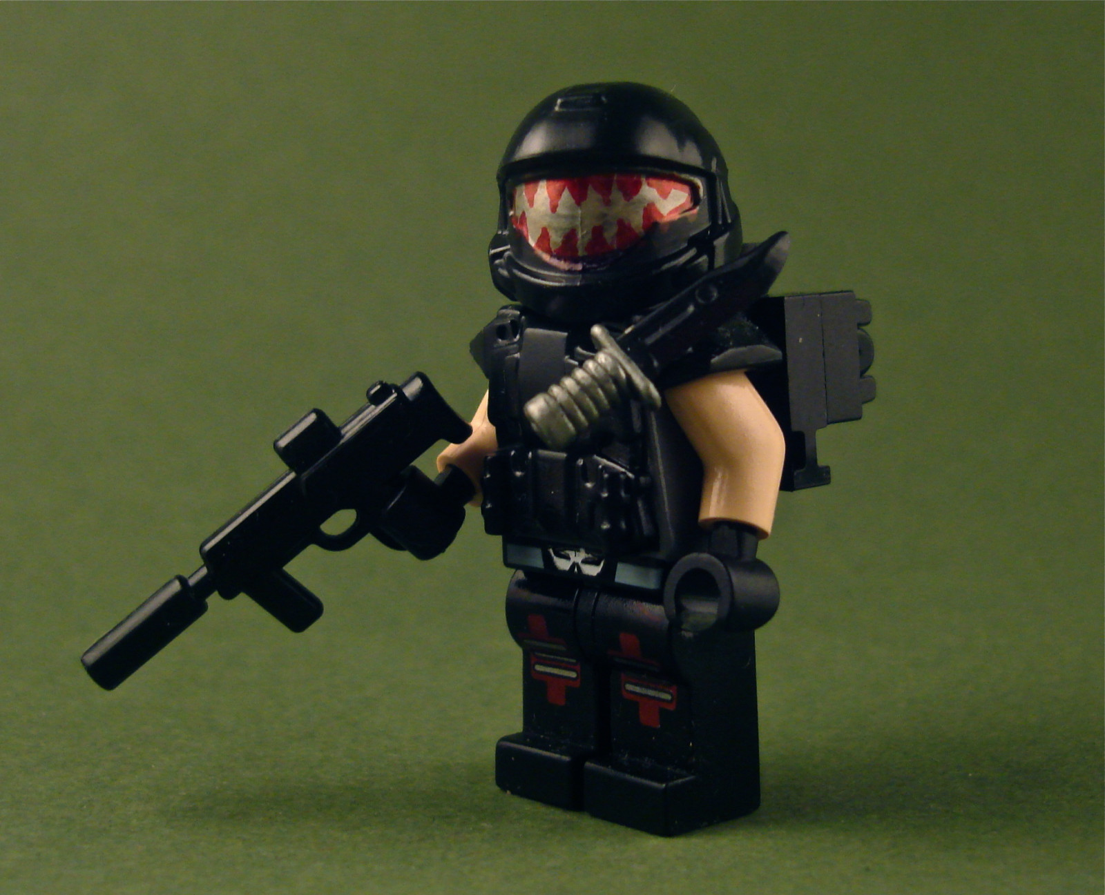 Masaüstü : Silah, robot, asker, LEGO, kask, Halo, diş, Oyuncak, horoz ...