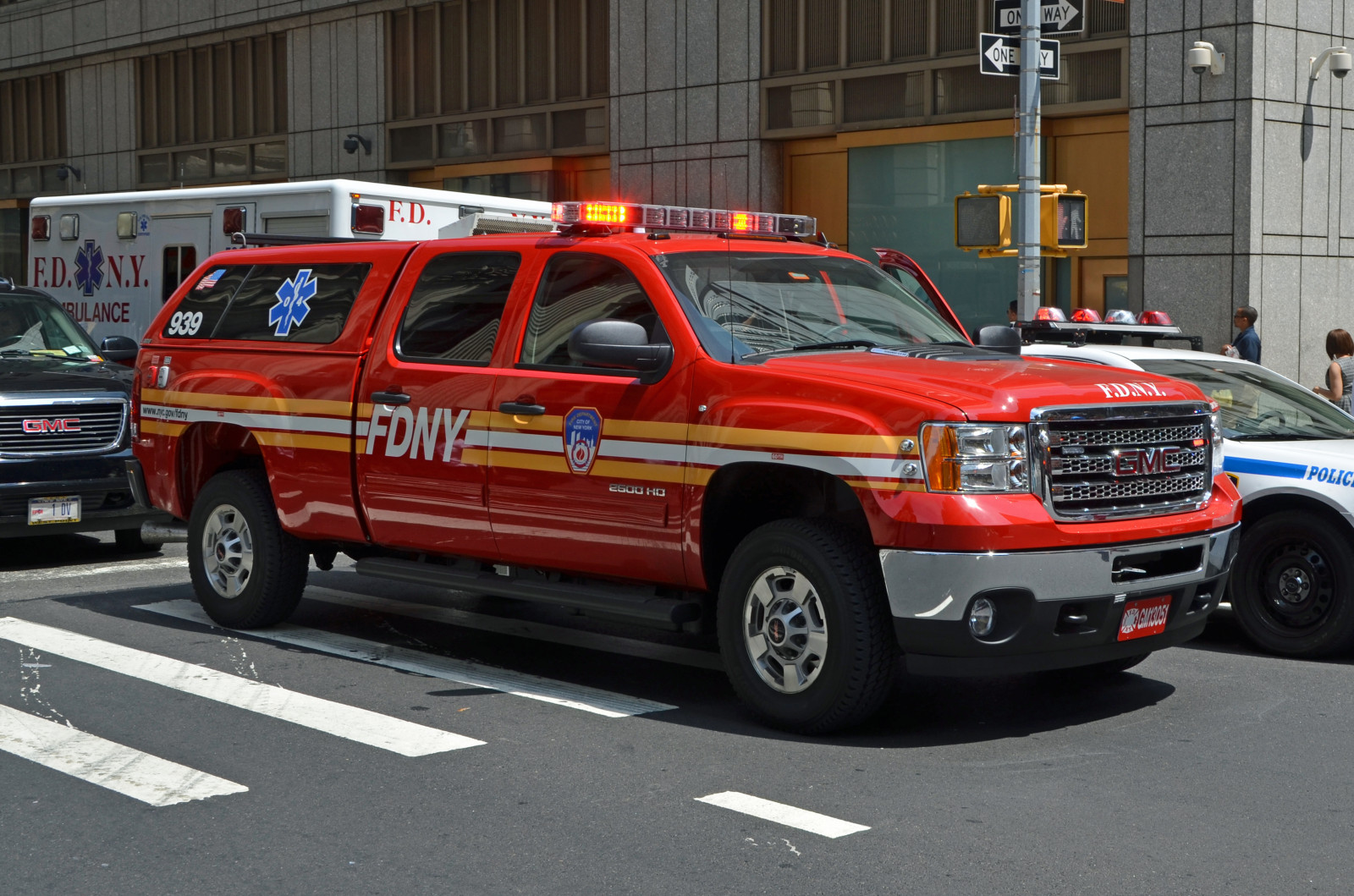 Wallpaper : car, building, fire, Ford, GMC, transport, Truck, York, new ...