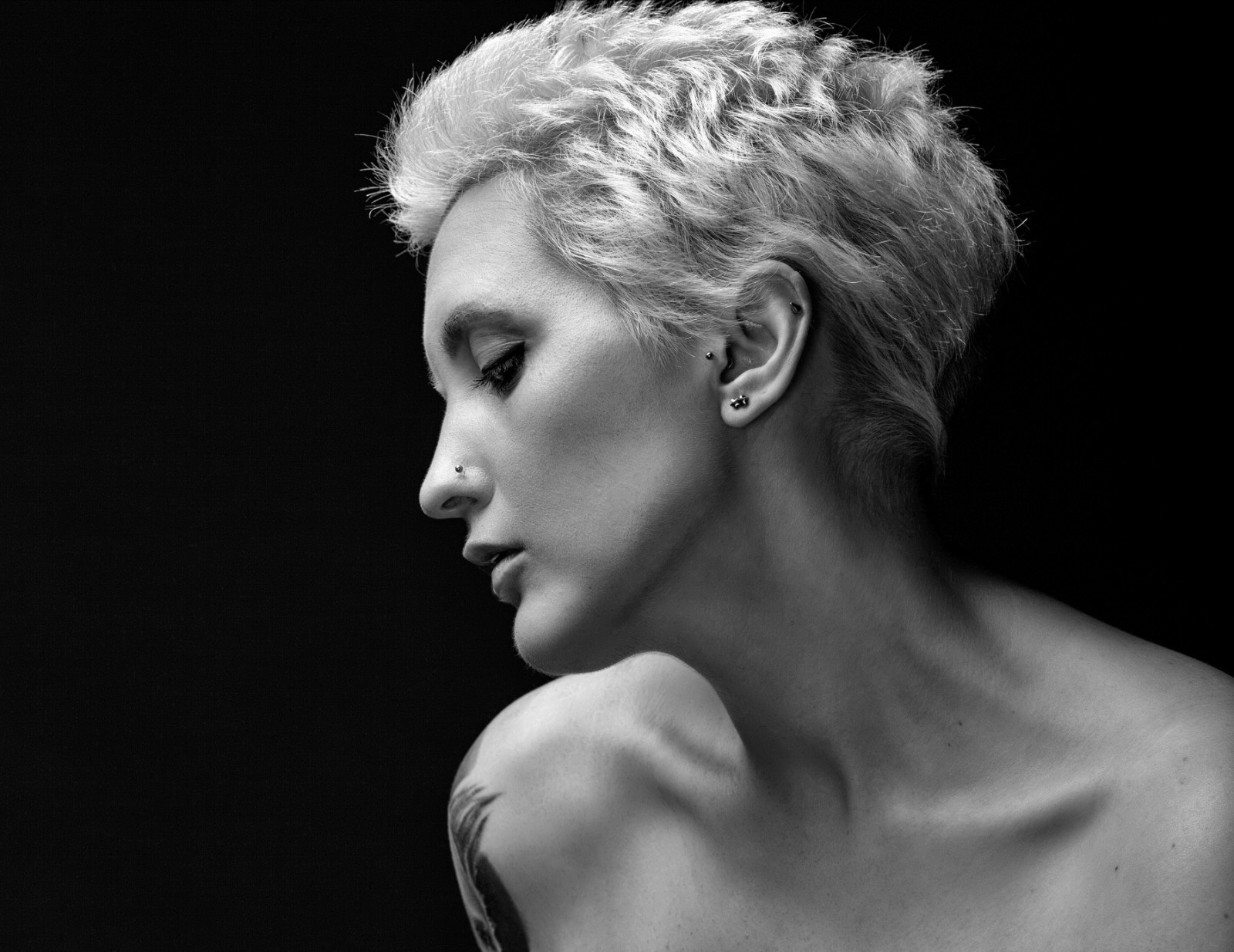 Tapety : twarz, profil, monochromia, kobiety, portret 1800x1390 ...