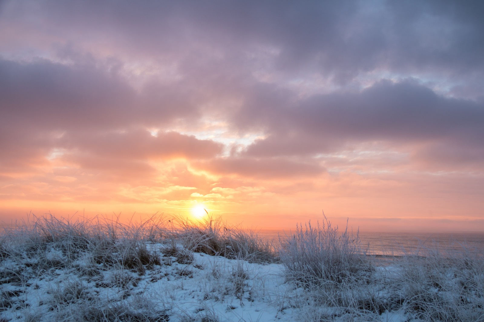 Wallpaper : sunlight, sunset, snow, winter, sunrise, cold, evening ...