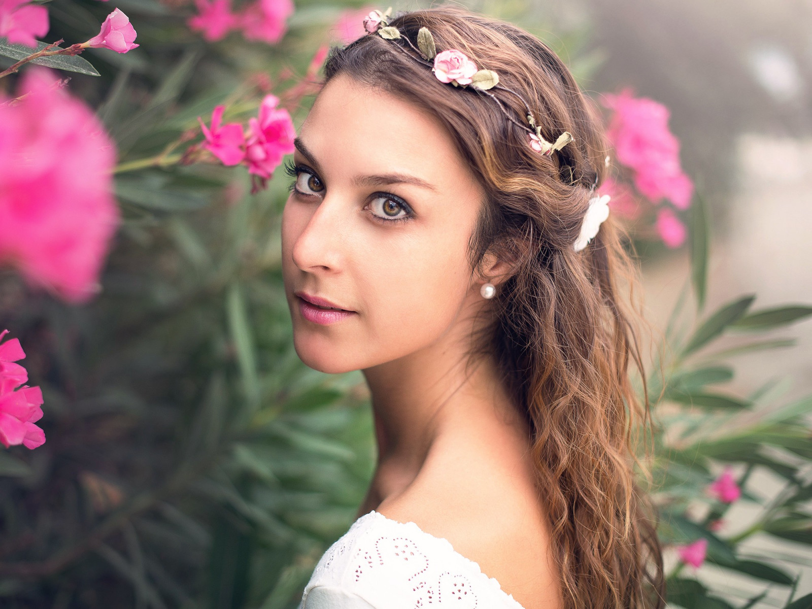 Wallpaper : face, women, model, flowers, long hair, dress, pink, spring ...