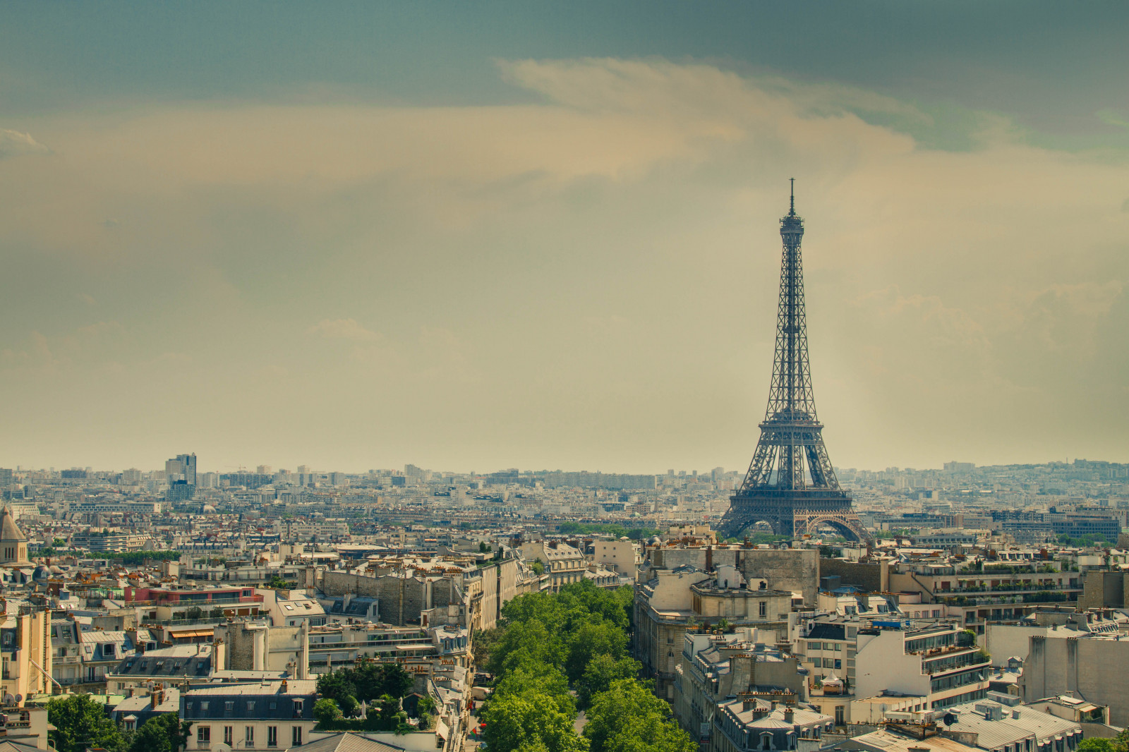 Wallpapers Eiffelturm Paris Wolken