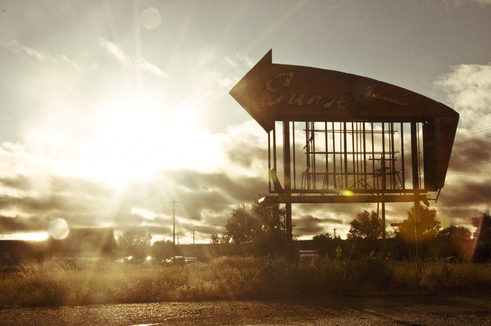 Wallpaper : sunset, sign, Montana, Arrow 4288x2848 - - 985236 - HD ...