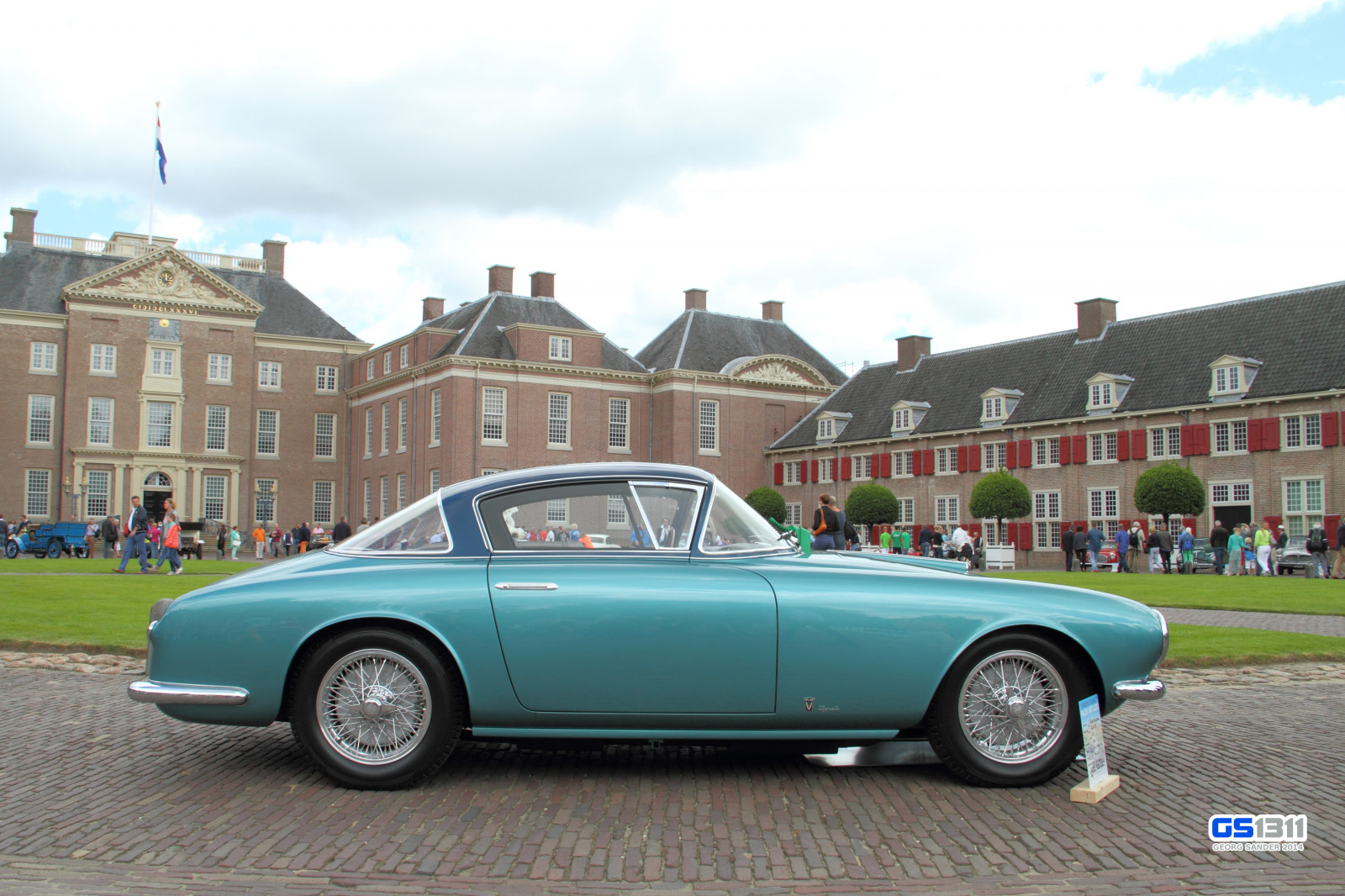 Tapety : starý, vozidlo, zelená, sportovní auto, PROTI, klasická auta ...