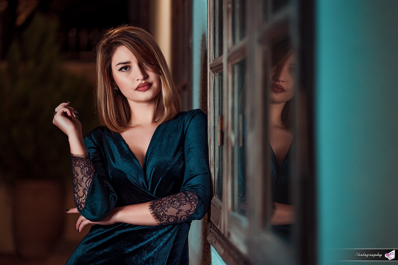Wallpaper 500px Brunette Women Model Makeup 2048x1368