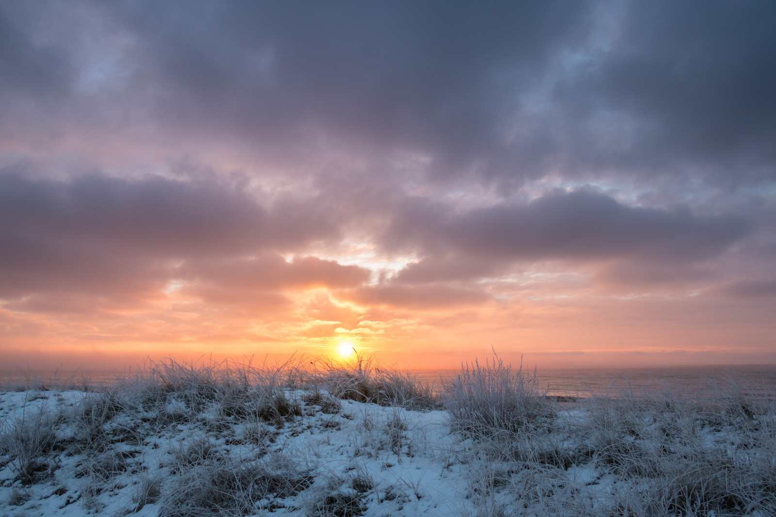 Wallpaper : sunlight, sunset, snow, winter, sunrise, cold, evening ...