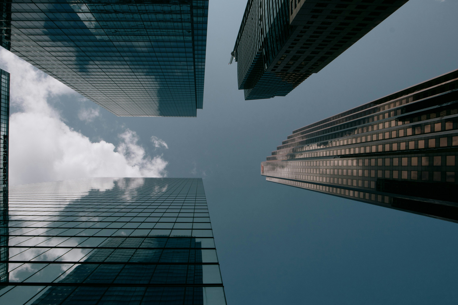 Wallpaper : clouds, city, clear sky, building 3000x2000 - iGr0man ...