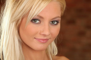 Annely Gerritsen - Wallpaper & HD Wallpapers - WallHere