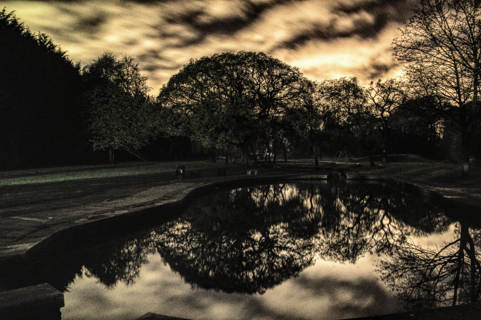Wallpaper : reflection, silhouette, Wales, night, clouds, reflections ...