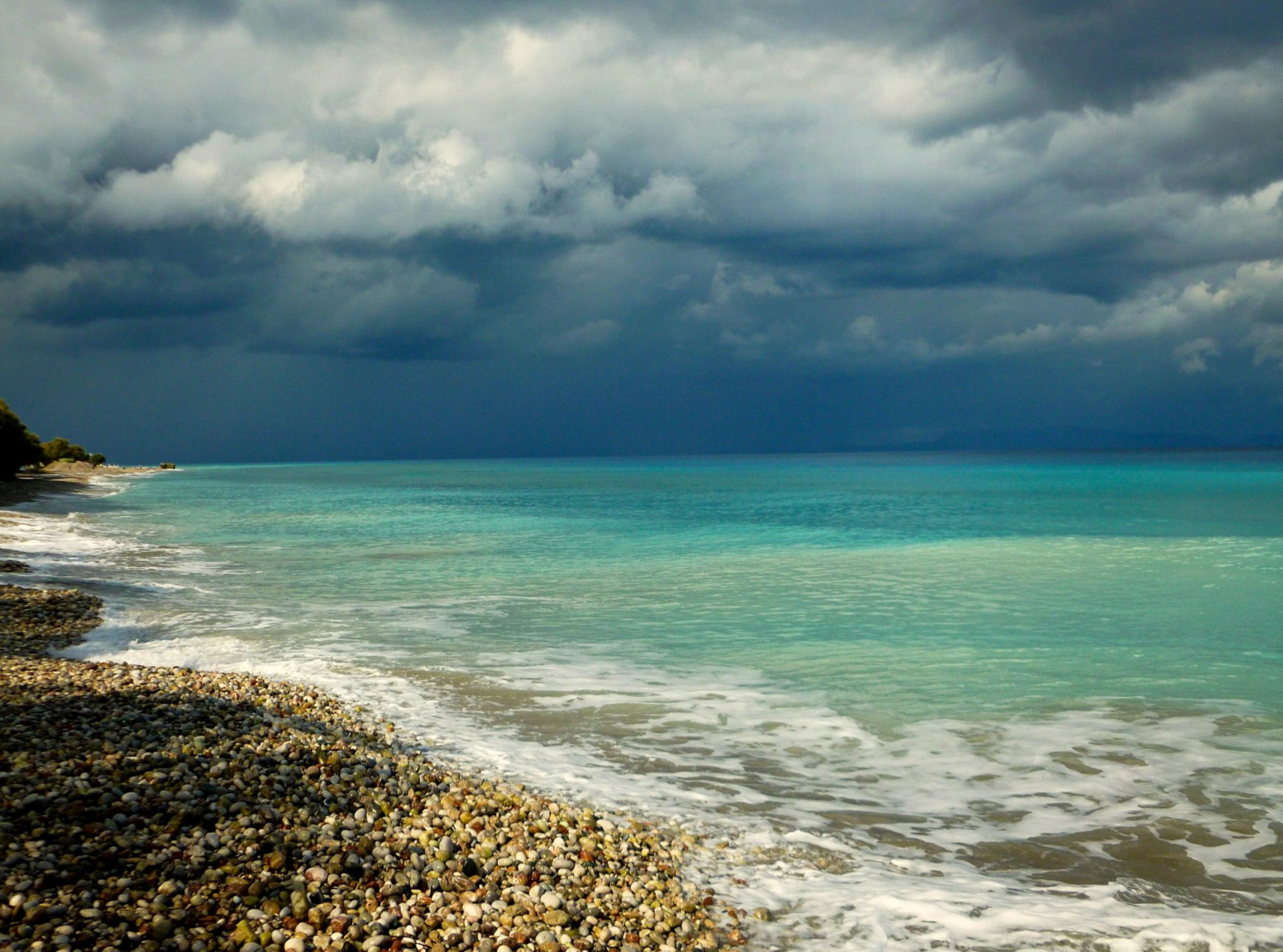 Bakgrundsbilder : hav, bukt, vatten, strand, himmel, regn, moln, lugna ...