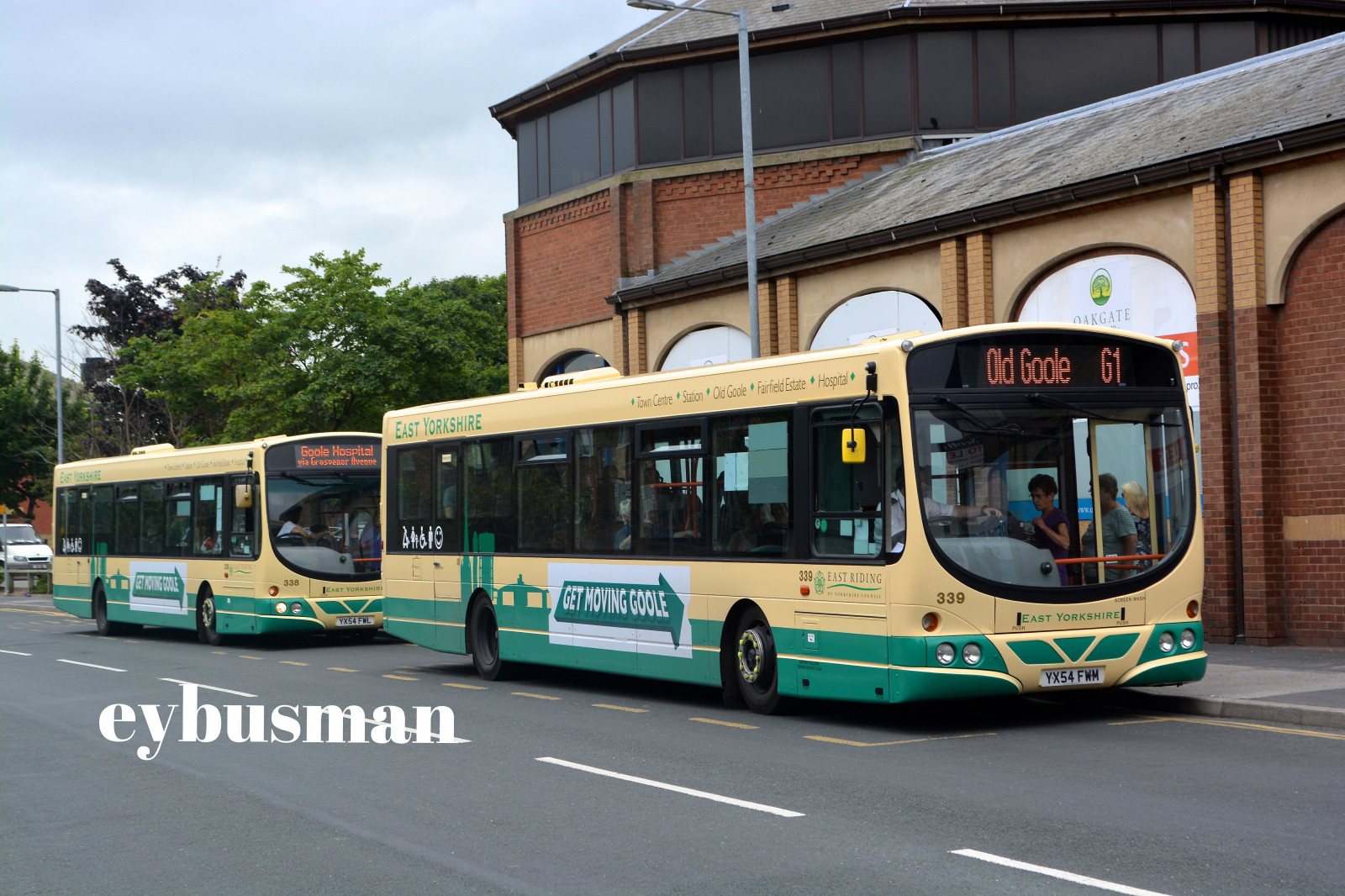 Wallpaper : city, street, road, town, Volvo, eclipse, metropolis ...