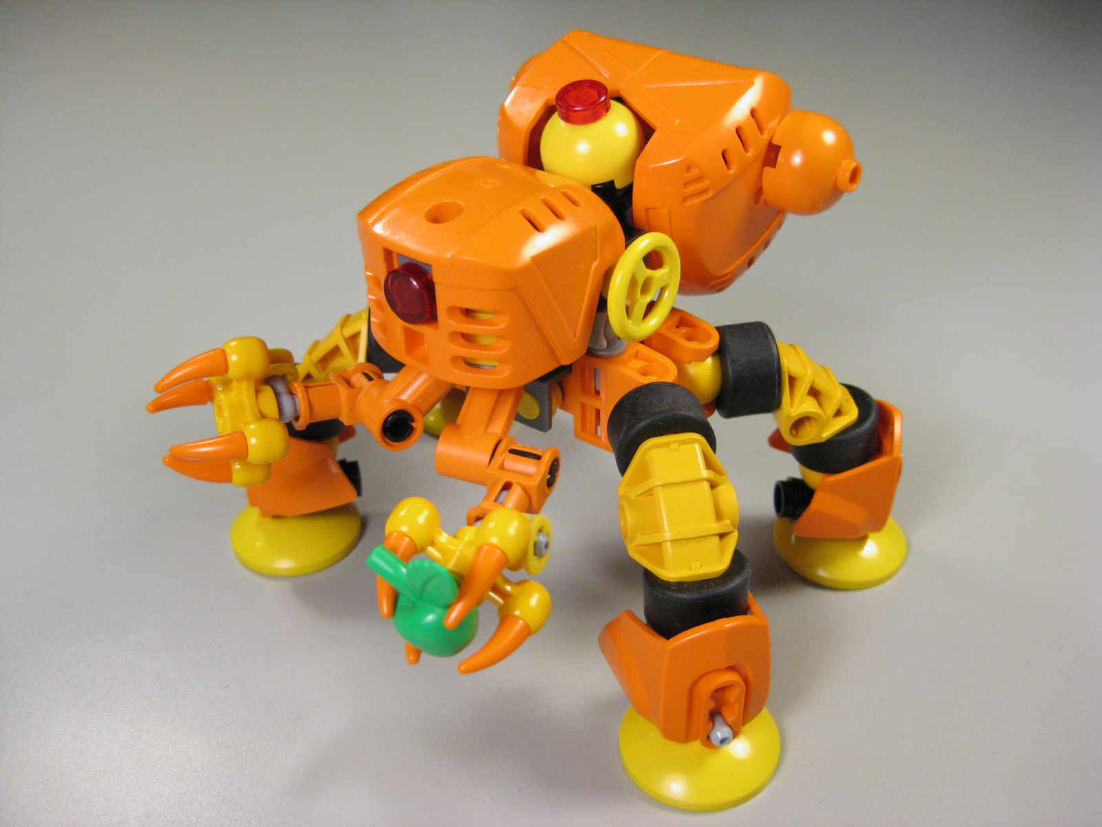 Wallpaper : robot, Think, fruit, yellow, tank, LEGO, technology, Toy ...